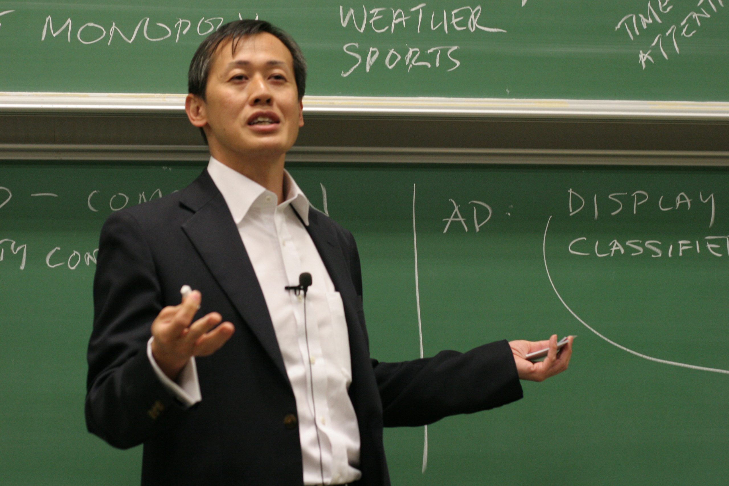 Surviving the Media "Earthquake" - Journalism and Media Studies Centre ...