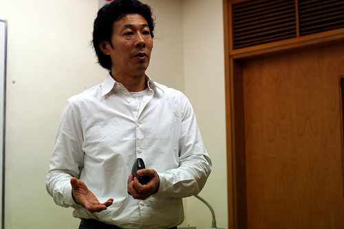 Han Dongfang: Laying Down The Tarmac - Journalism and Media Studies ...