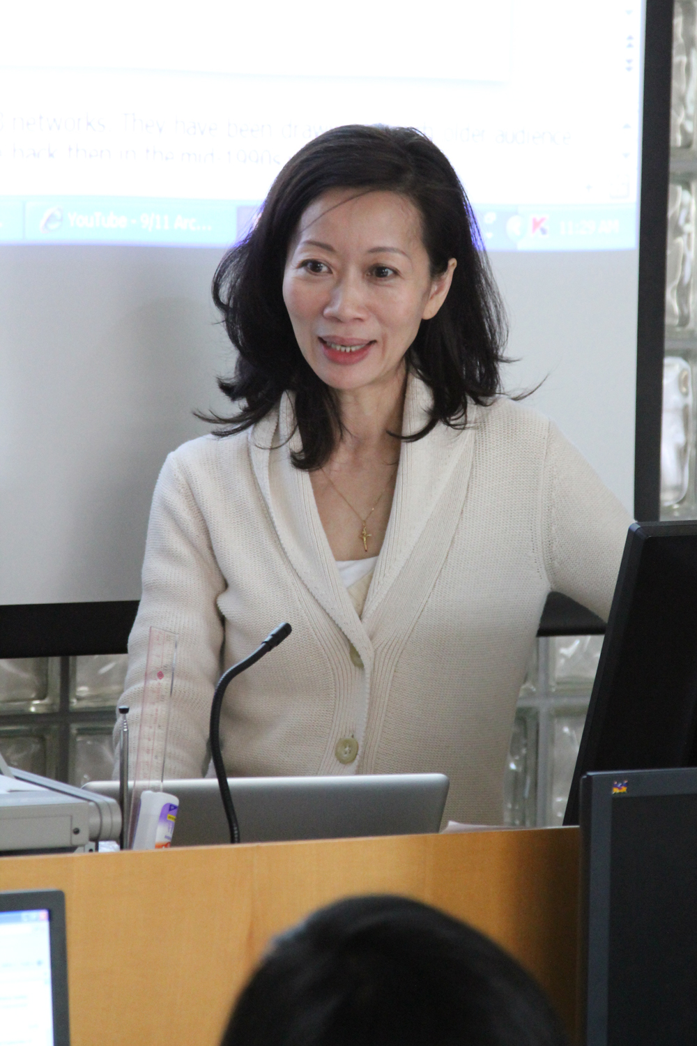 The Changing Faces of American Television News - Journalism and Media ...