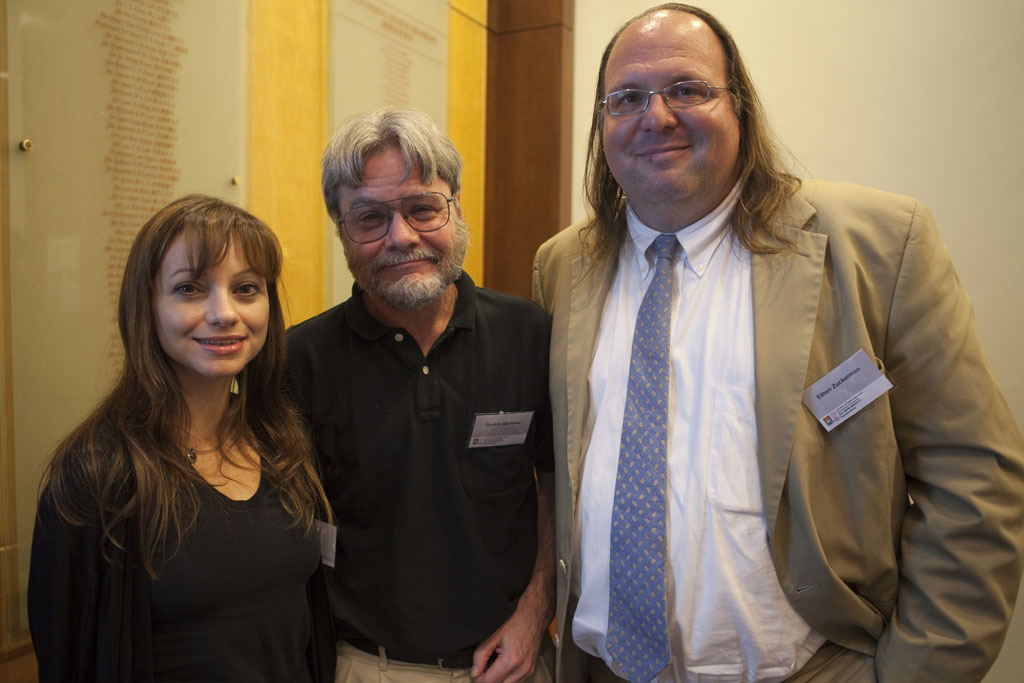 Bridging Cultures: Hong Kong and the Open Internet - Journalism and ...