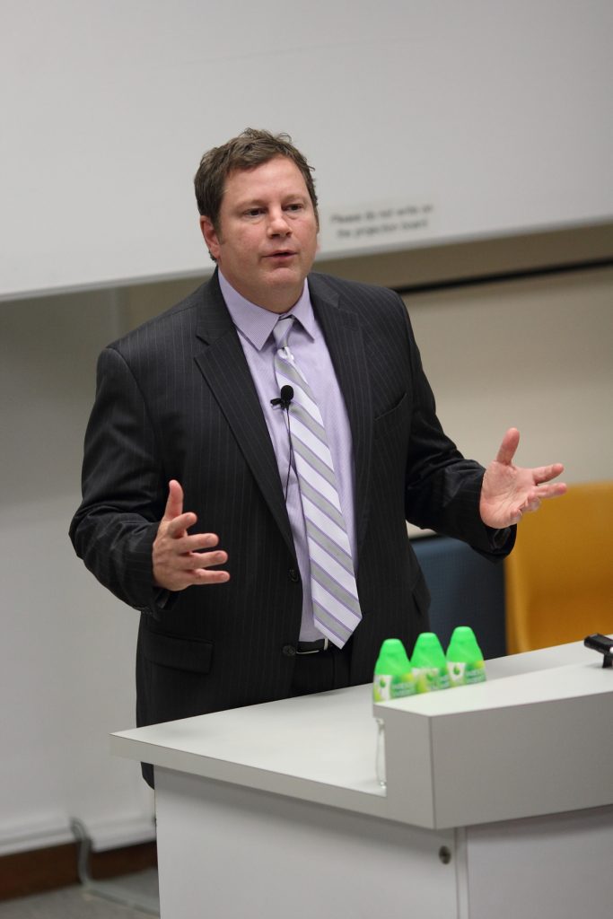 Diplomat Calls for Religious Tolerance - Journalism and Media Studies ...