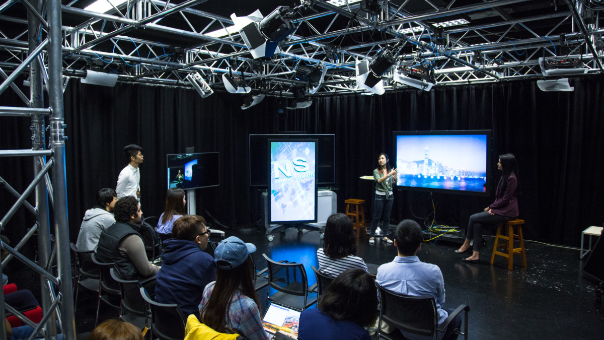 CNN "News Stream" team visits TV anchoring class at JMSC - Journalism ...